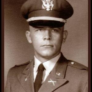 The Estonian-American “Rambo”, painter and solar power advocate